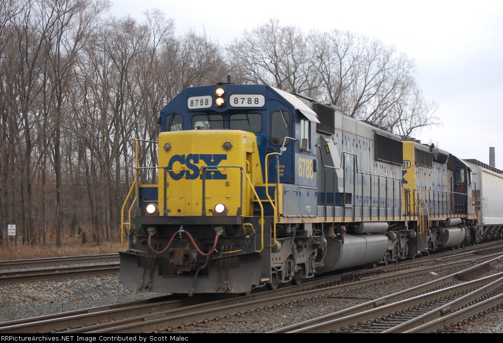 CSX 8788 & 8461